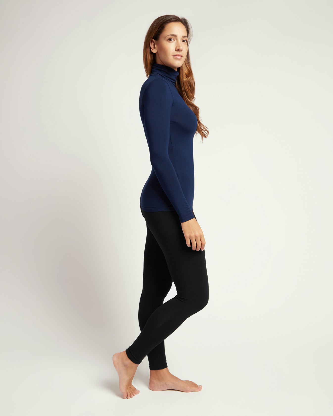 Bamboo Turtle Neck Skivvy - Navy – O2wear